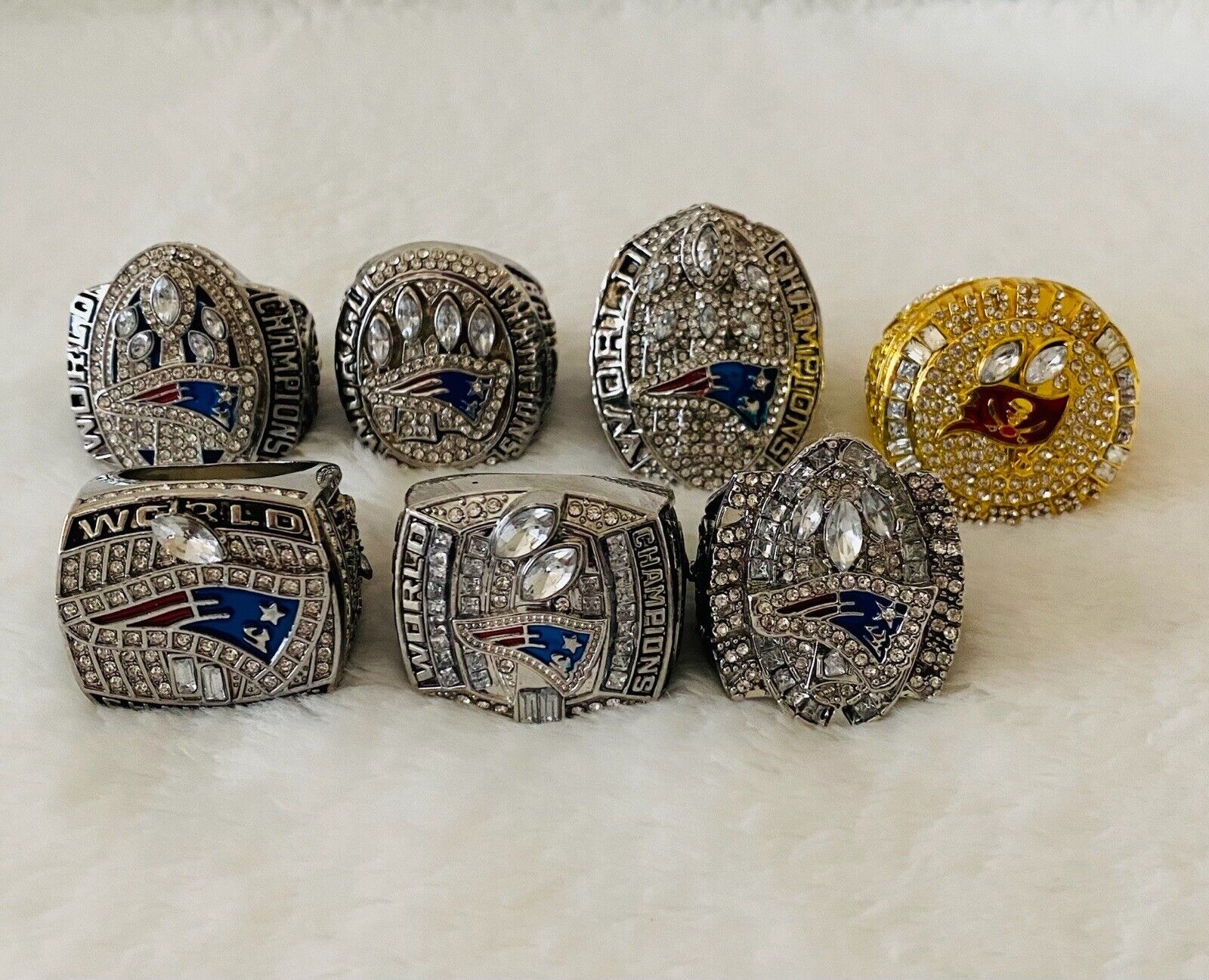 7 Tom Brady Ultimate Super Bowl Ring Collection Patriots & Bucs, US ...